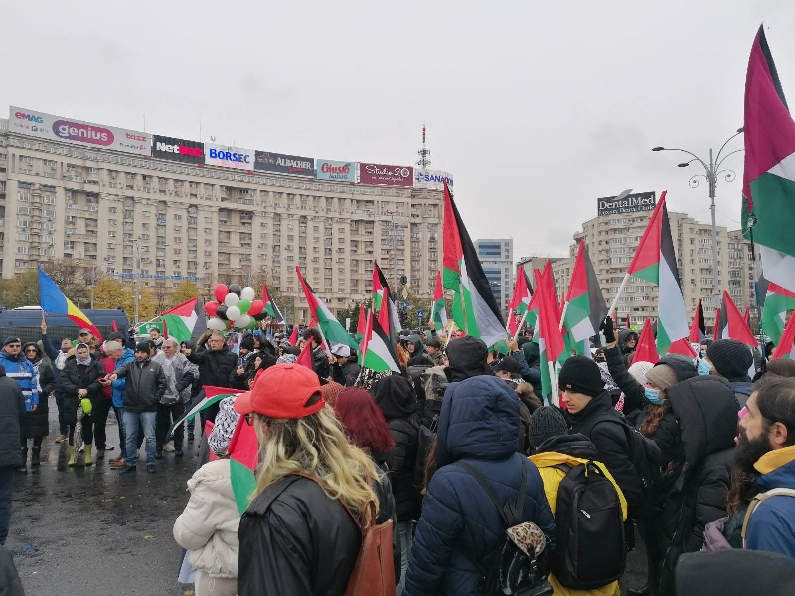 Saturday, November 25: Antiwar protests and meeting in Bucharest ...